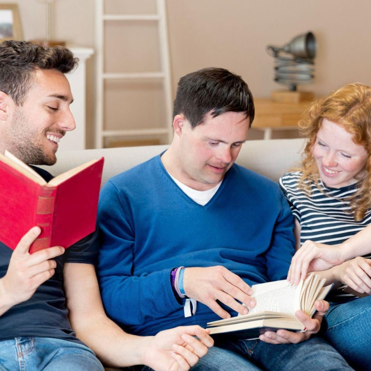 Síndrome de Down: Fatores de Risco, Caraterísticas e Apoios